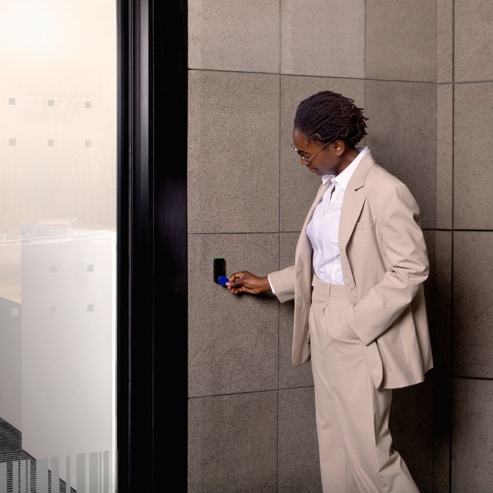 SMARTair i-reader | ASSA ABLOY